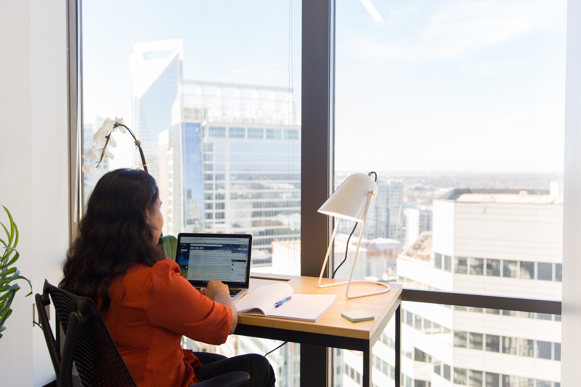 These 4 Tips Can Help You Organize Your Digital Office | Industrious Office