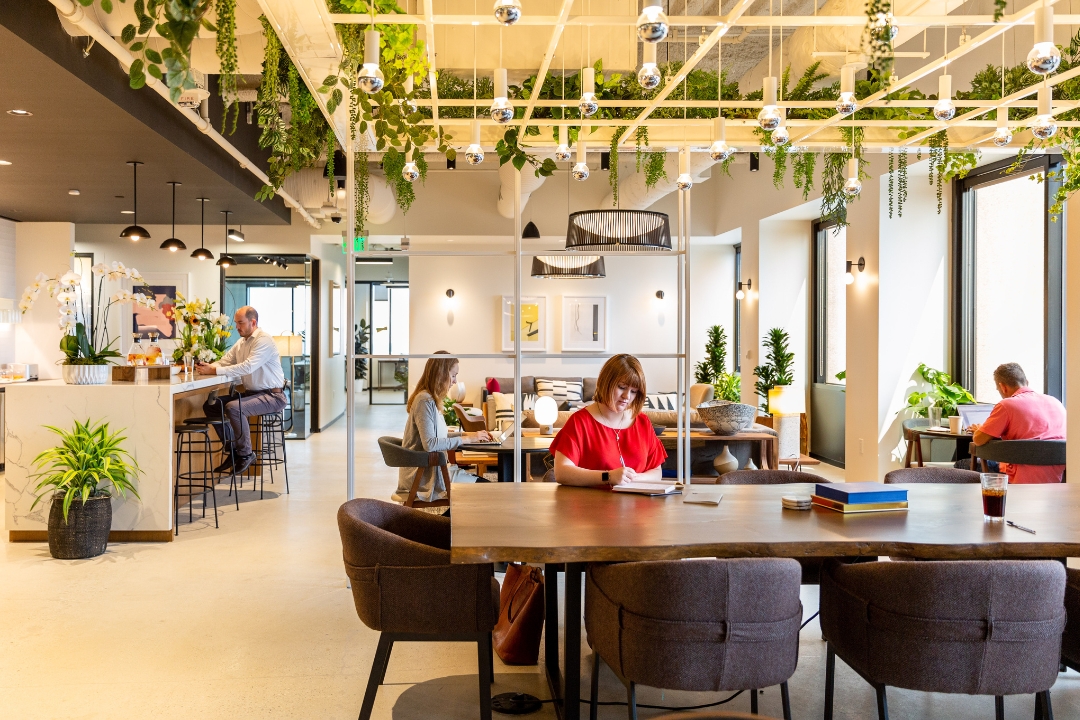 Top 8 Tips To Find a Los Angeles Shared Office Space