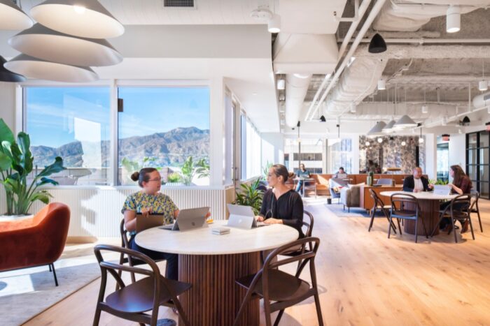 Top 9 LA Virtual Office Spaces With Best-in-Class Amenities