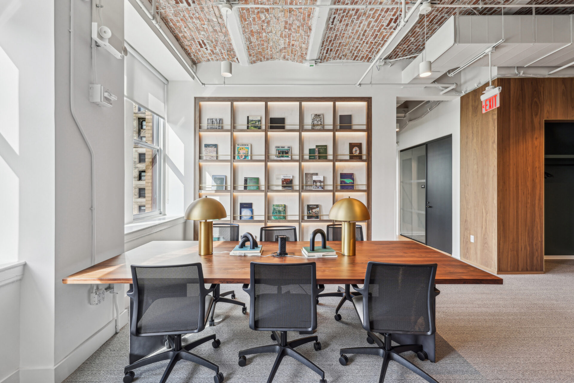 How does Industrious design for productivity and collaboration ...