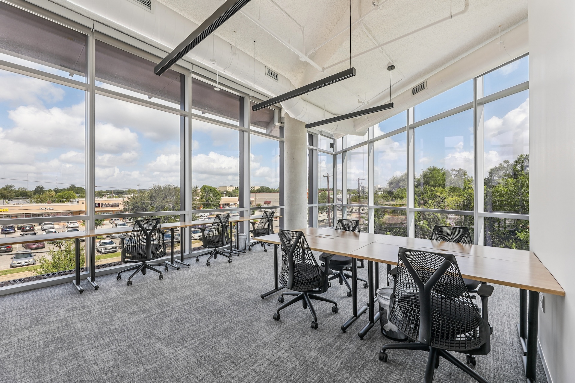 Inside Look: Victory Plaza in Austin, TX | Industrious Office